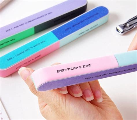 How To Use A Nail Buffer The Right Way Nghia Nippers Usa