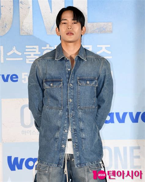 외모 악플에 얼마나 시달렸으면…육준서 중안부 길단 사실 처음 알아 아형 텐아시아