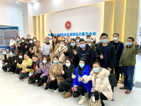 我校开展第三批“校企共建企业工作室、 创新基地、实验室、实践基地”项目立项评审