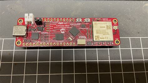 Microchip Avr Iot Cellular Mini Dev Board For Lte M And Nb Iot With
