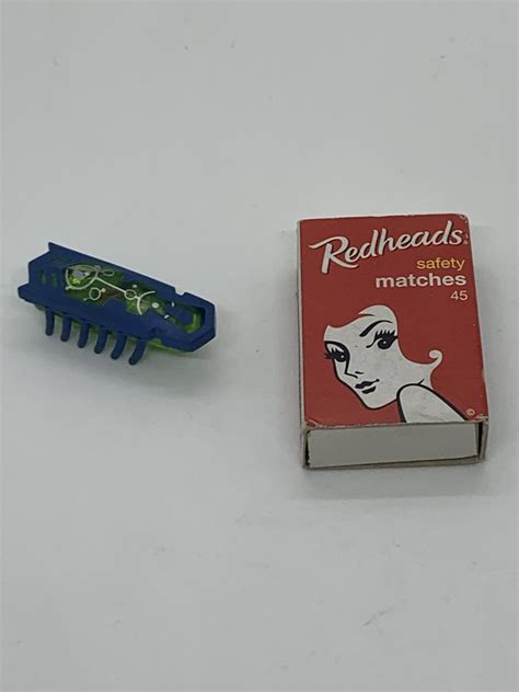 Single Hex Bug 4cm Vintage Keepsakes