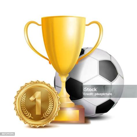 축구 상 벡터입니다 스포츠 배너 배경입니다 공 금 우승자 트로피 컵 황금 1 위 메달 축구 공입니다 3d 현실 격리 된 그림 1위에 대한 스톡 벡터 아트 및 기타 이미지