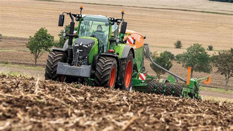 New Engine And More Power For Revamped Fendt 700 Series Farmers Weekly