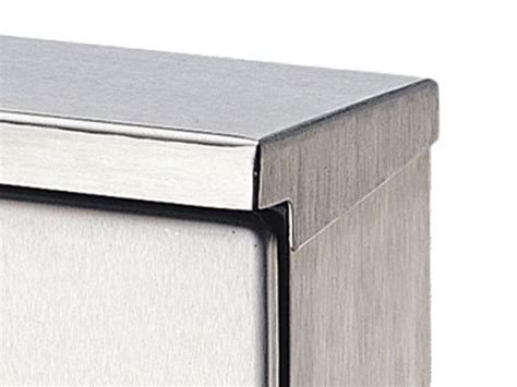 2361000 Rittal Campana Para Lluvia Rittal Serie Ae De Acero Inoxidable 210 X 300 X 25mm Para