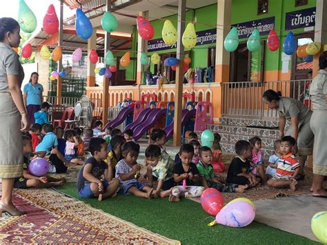 ໂຮງຮຽນ ໂຮງຮຽນ ລ້ຽງເດັກ ອະນຸບານ ປະຖົມ ປາວິນາ