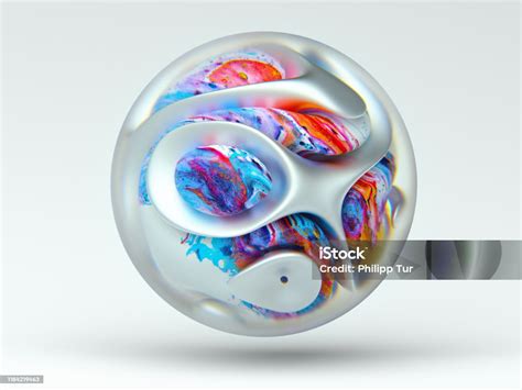 아크릴 블루와 화이트 컬러로 그려진 세라믹 부품이있는 무광택 알루미늄 금속 소재의 유기 곡선 둥근 물결 모양의 부드럽고 부드러운 바이오 형태로 추상 미술 유리 3d 볼의