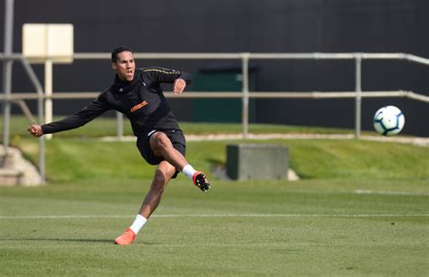 Tottenham Signing 24 Year Old Could Be One Risky Move By Daniel Levy