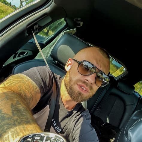 Matthew X主播：免费直播性爱表演和聊天 Stripchat