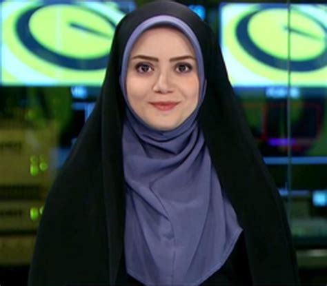 پوشش متفاوت مجری محجبه شبکه خبر کنار همسر قد بلند و خلبانش