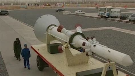 揭秘长征二f火箭发展，逃逸救生系统为航天员搭建“生命之塔” 凤凰网视频 凤凰网