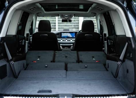 奔驰gls2024款报价及图片，新款奔驰gls2024款图片 车主指南