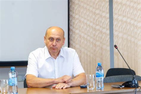 Проклятое место уже второй глава Долгоруковского района попадет под суд по обвинению в коррупции