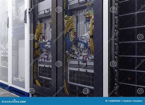 Internet Wires Are Connected To The Central Router Interfaces There Are Many Optical Patchcards