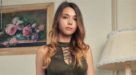 Mila Azul Age Height Net Worth Boyfriend Bio Facts Wiki