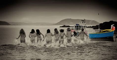 Id Enjoy Splashing Around With Them Pic