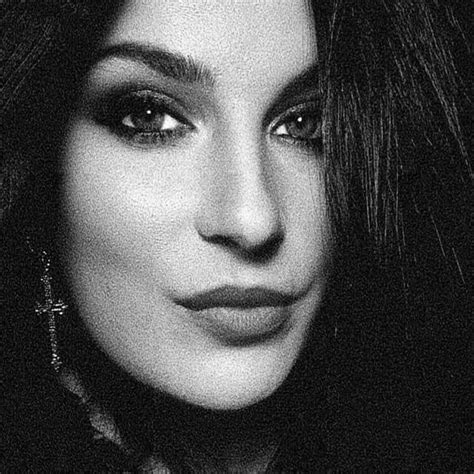 Nadja Rey Sotwe A Rising Star In The Spotlight