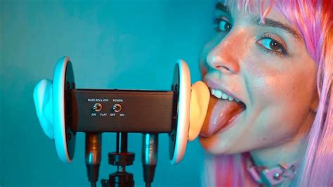Elsa Close Up Licking For Sleep Visual Triggers