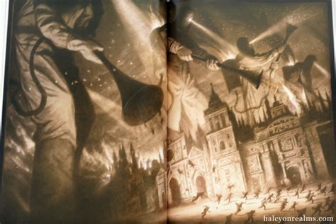 The Arrival Shaun Tan Graphic Novel Review Halcyon Realms Art