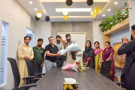 Azwar Habib På Linkedin Team Tanbits Welovetanbits