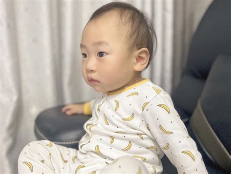 쑥쑥이네👶🏻 육아스타그램 단아성장기록 외할아버지가 외할머니 집에서 지내고 있는 요즘 외할머니와 11인 단아도 외할머니 집으로 감 장난감도 하나씩 옮겨지고ㅋㅋ 집보다