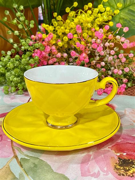 საწყობი ბიბი 🥳ჭიქა ლამბაქით მასალა კერამიკა 18 90₾ Facebook