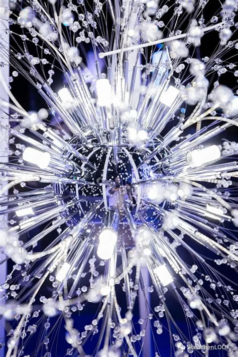 海雅缤纷城图片 2019圣诞美陈金灯奖图片素材 花瓣网