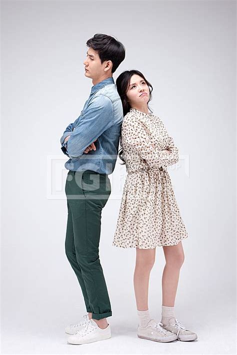 커플 256 Pho406 프리진 사진 커플 사람 Pho406f 한국인 동양인 아시아 남자 여자 20대 청년 2인 연인 데이트 사랑 캐주얼