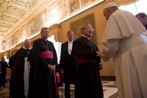Cbck 한국천주교주교회의 교황청 그리스도인 일치촉진평의회 총회에 참석하신 김희중 대주교님이 교황님과