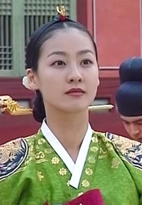 이미연 명성황후 서 중도 하차한 이유는 연예 기사 더팩트