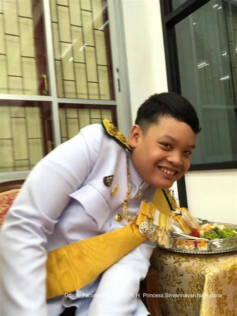 Photo Gallery เจ้าฟ้าสิริวัณณวรี เผยพระรูปคู่ เจ้าฟ้าทีปังกรรัศมีโชติ ผ่านเฟซบุ๊ก