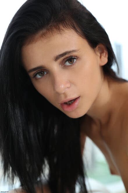 Kate R Hot Pole Dance Tiny Kate X Art Lrg Porn Pic