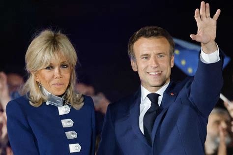 Жена президента франции макрона в молодости 81 фото
