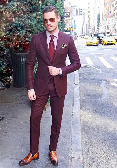 Maroon Shirt And Tie Combo