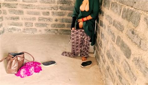 Dorfm Dchen Tochter Von Besitzer Hindi Audio Sex Hart Gefickt V Pics Xhamster