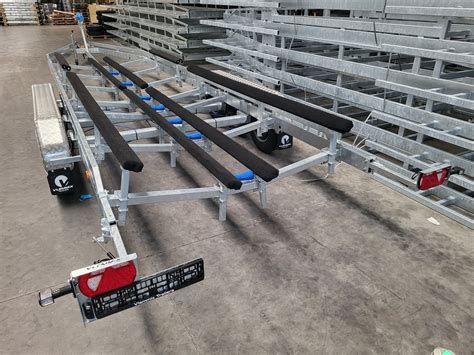 Balken Trailer 63m 2x1350kg Vlemmix Trailers