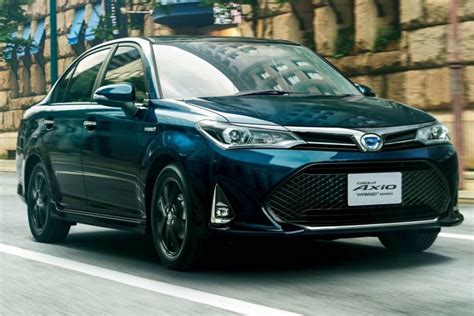 Toyota Axio Hybrid 2020 Features Engine Details And Images