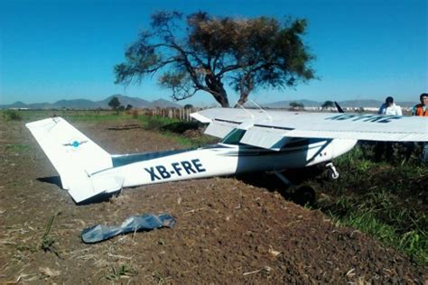 Avioneta Aterriza Forzosamente En Tlajomulco El Diario Ntr Ntr