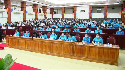 ສະຫະພັນແມ່ຍິງ ສະຖາບັນການເມືອງ ແລະ ການປົກຄອງແຫ່ງຊາດ ສະເຫຼີມສະຫຼອງວັນສ້າງຕັ້ງ ສະຫະພັນແມ່ຍິງລາວ