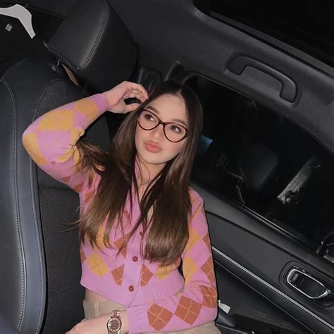 7 Potret Aca Husna Berharap Bertemu Istri Renaga Tahier Bantah Jadi