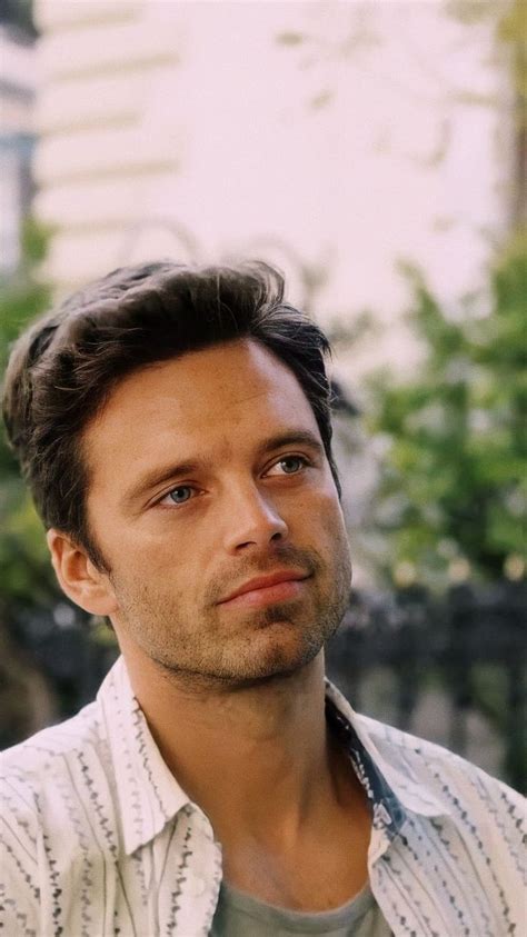 Sebastian Stan S Instagram Twitter Facebook On Idcrawl