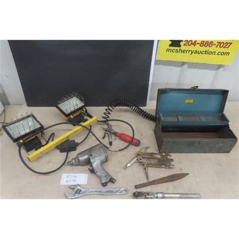 Small Beach Tool Box Halogen Work Light Impact Gun Wrenches Air Hose Plus More