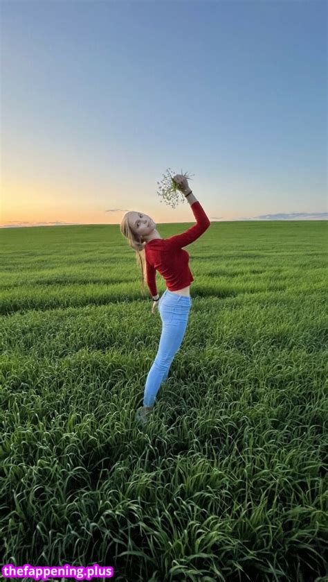 Anasteysha Aanasteyshaaa Anasteysha Bym Nastati N Nude Onlyfans Photo The Fappening