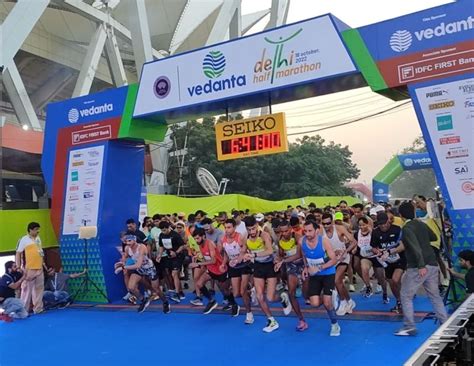 Ritu Jhingon On Linkedin Runforzerohunger Marathon Vedantadhm22 Experience Delhi