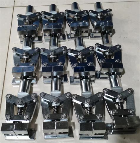 Universal Tensile Testing Machine Kn Bolt Tensile Testing Machine Buy Kn Electronic