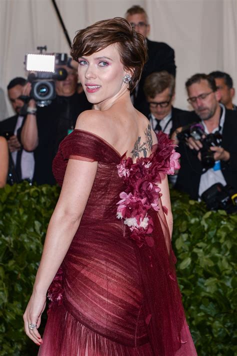 Scarlett Johansson Met Gala 2018 • Celebmafia