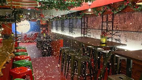23 Best Holiday Pop Up Bars In The Us