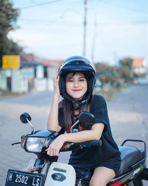 Pesona Gadis Indonesia Beautiful Girls Girl Beautiful