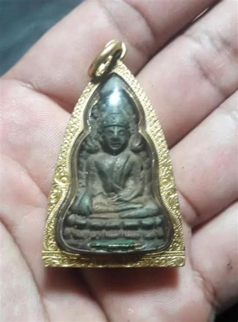 พระเลี่ยมทอง Ennxo