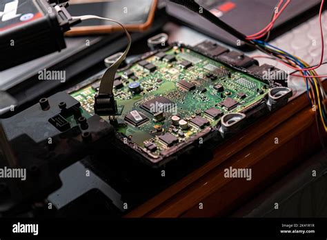 Detail Of Car Ecu Bench Reading Method For Remapping And Power Increase Tuning Car Ecu