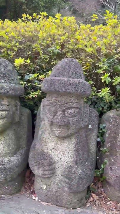 돌하르방 따라하는 귀여운 정은지 Youtube